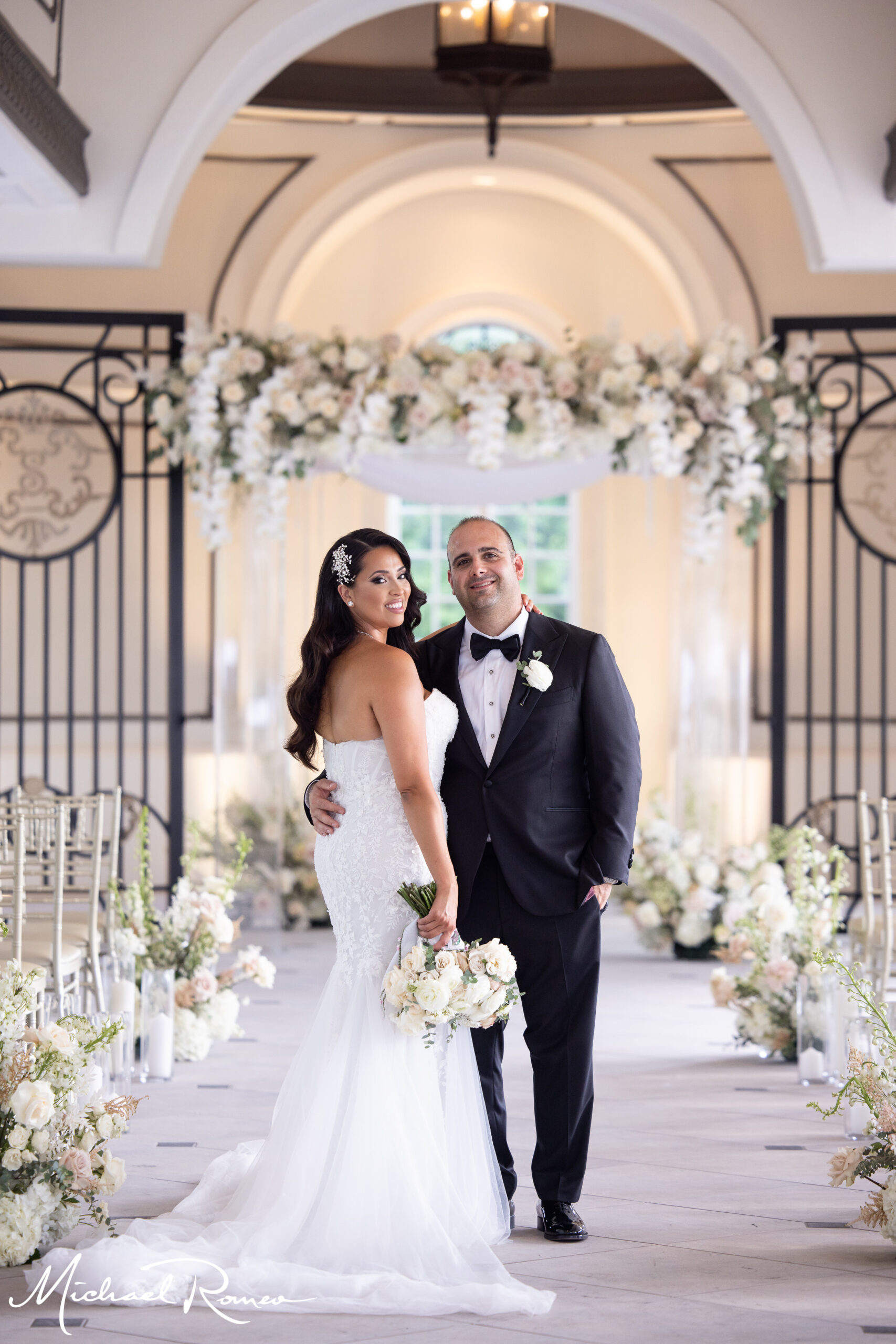 A Guide to Acrylic Chuppahs for Jewish Weddings